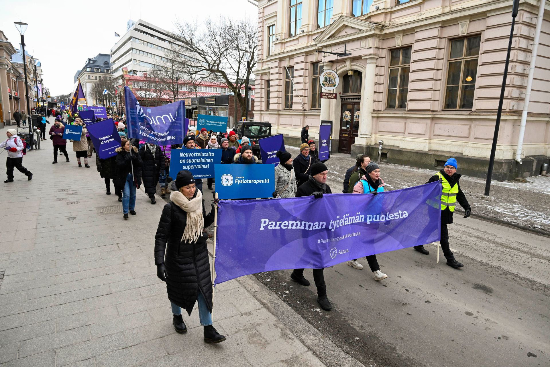 Kiitos kaikille ulosmarsseihin osallistuneille! - Luonnon-, ympäristö- ja metsätieteilijöiden ...