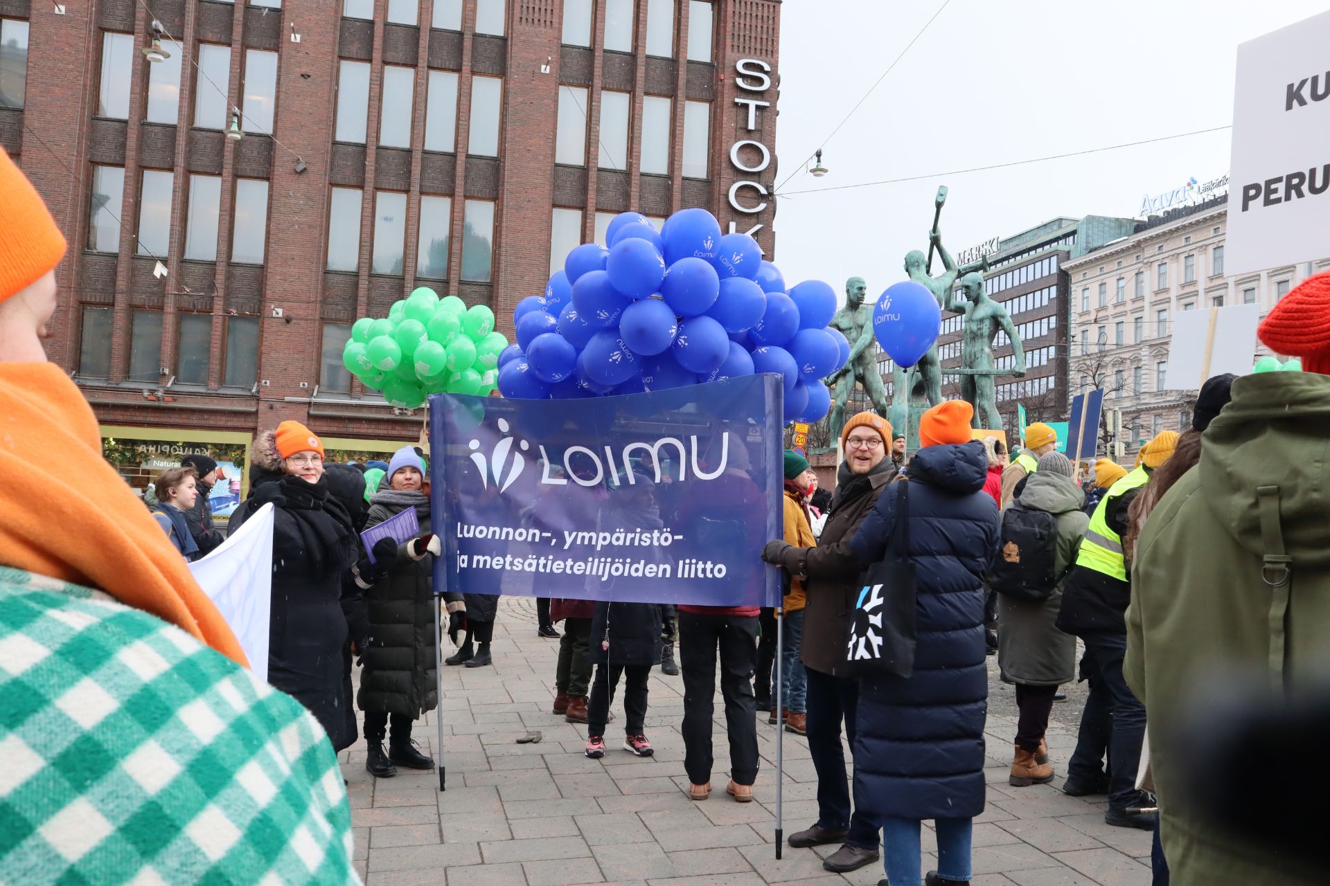 Kiitos kaikille ulosmarsseihin osallistuneille! - Luonnon-, ympäristö- ja metsätieteilijöiden ...